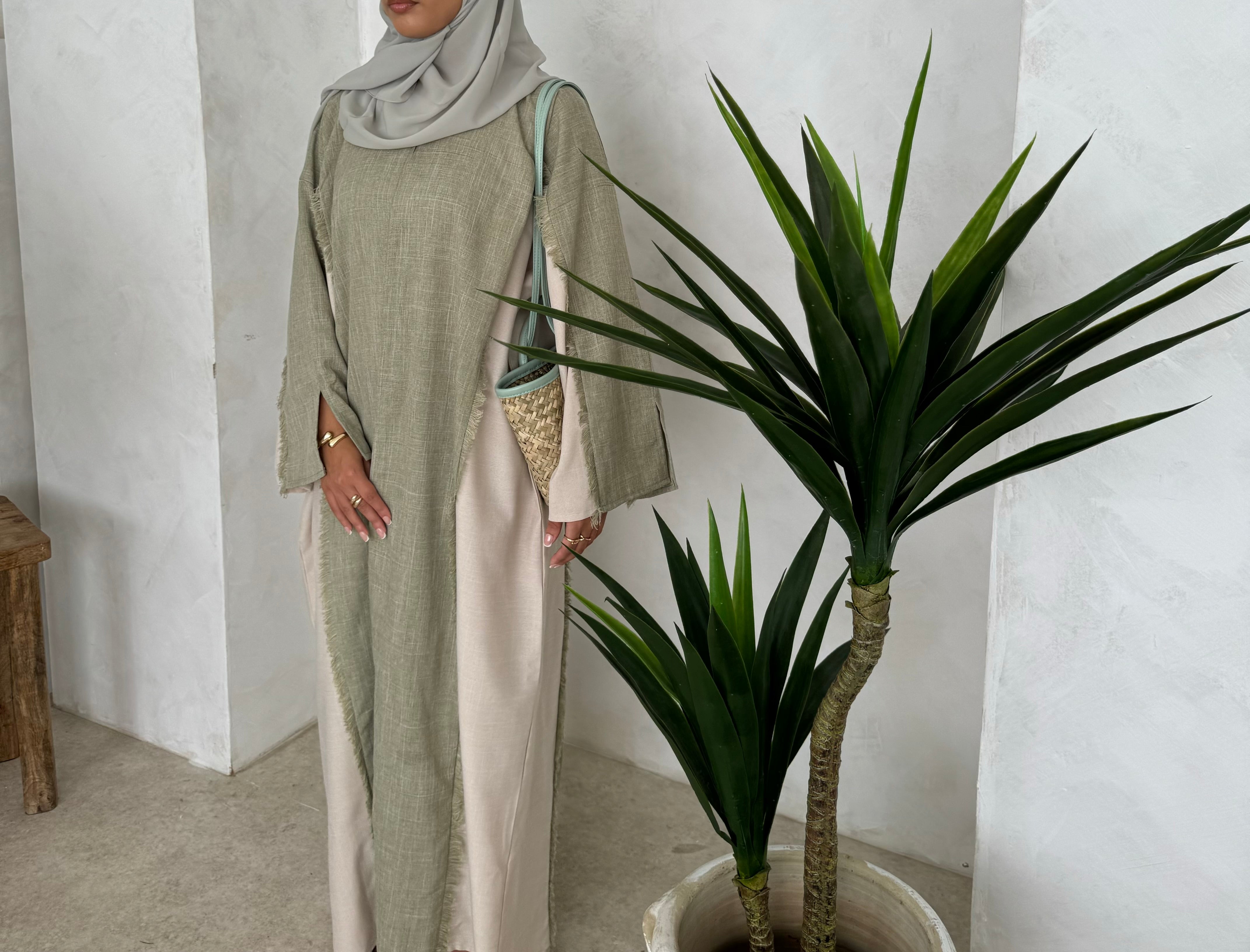 Pistachio Sage & Cream Open abaya – Abayacouturee